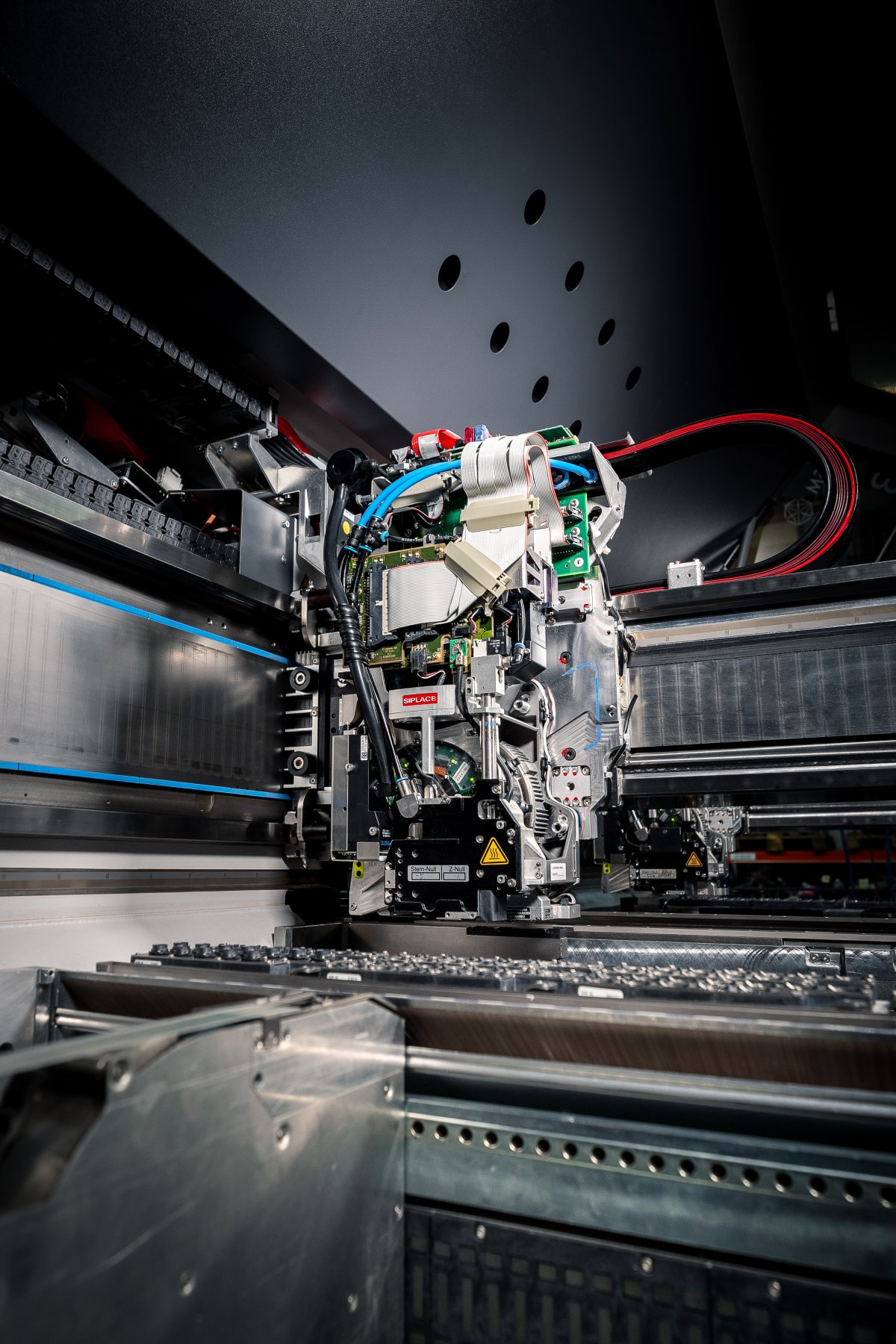 ASM SIEMENS SIPLACE X4 mit CPP | Berotek GmbH